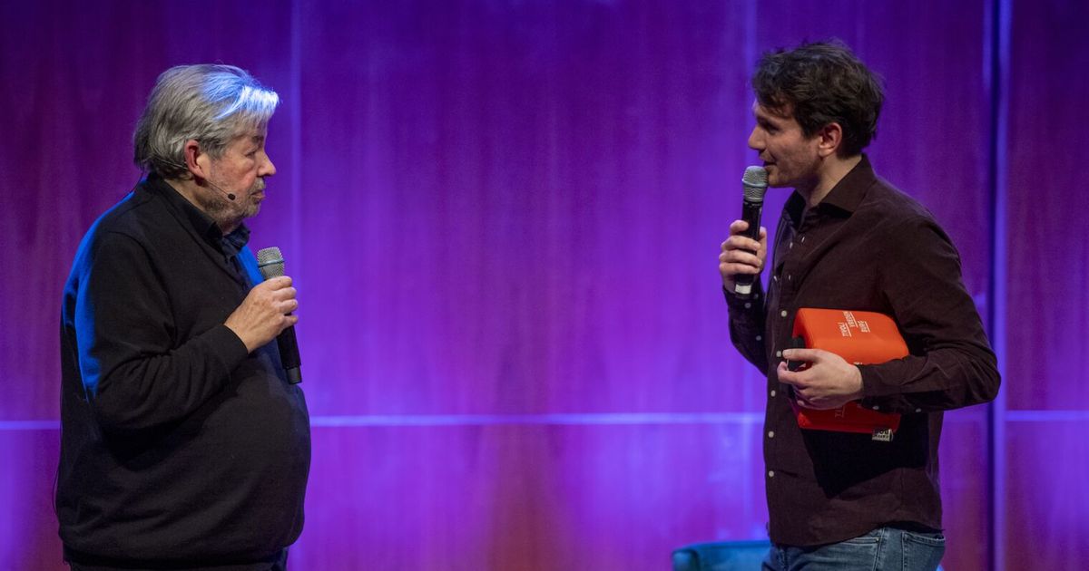 Maarten van Rossem en Tom Jessen — De Verkiezingsshow | Het Nationale ...